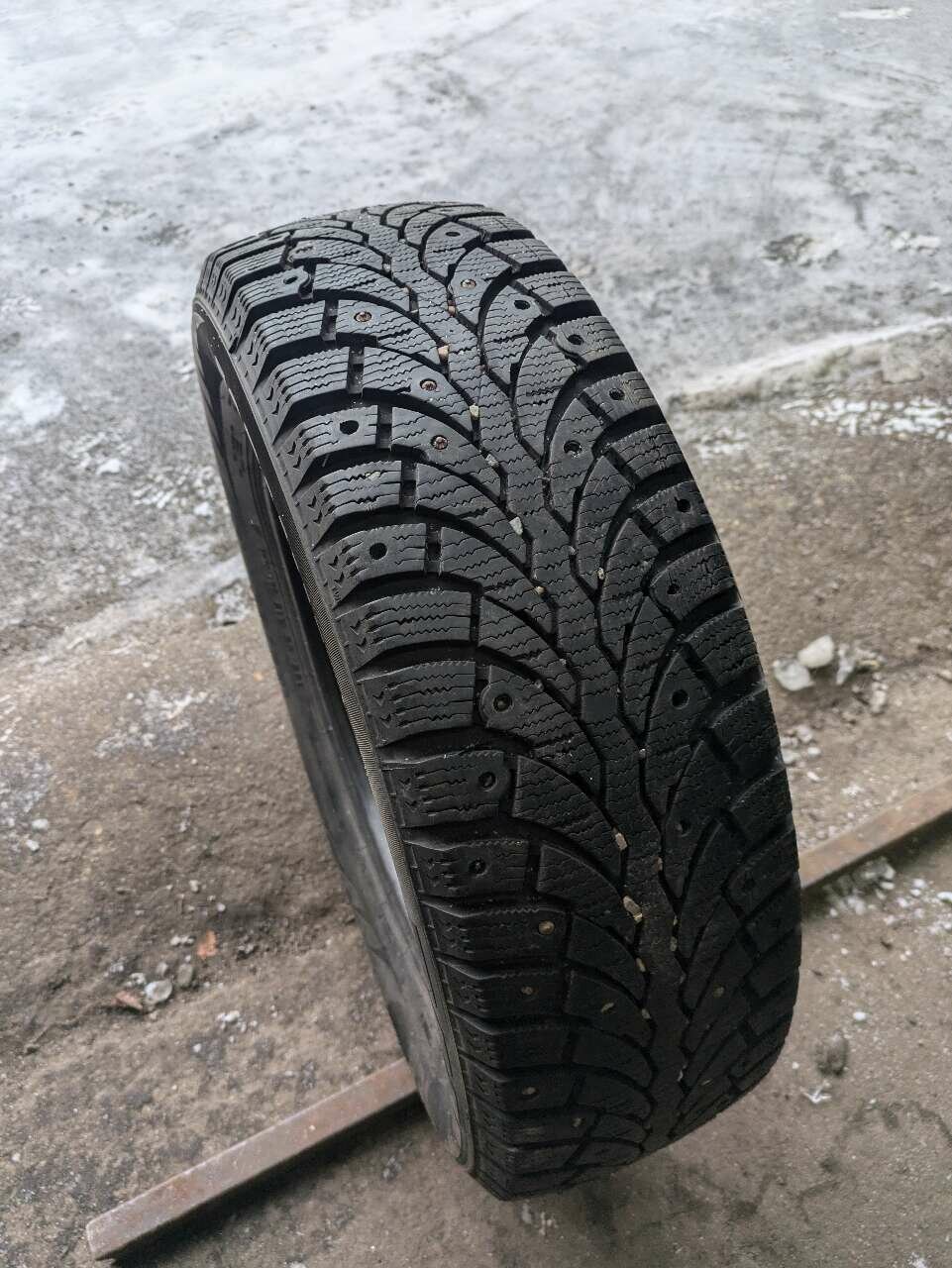 185/65 R15 88T Pirelli Formula Ice остаток:7 мм год:2016 арт:a7955bcb