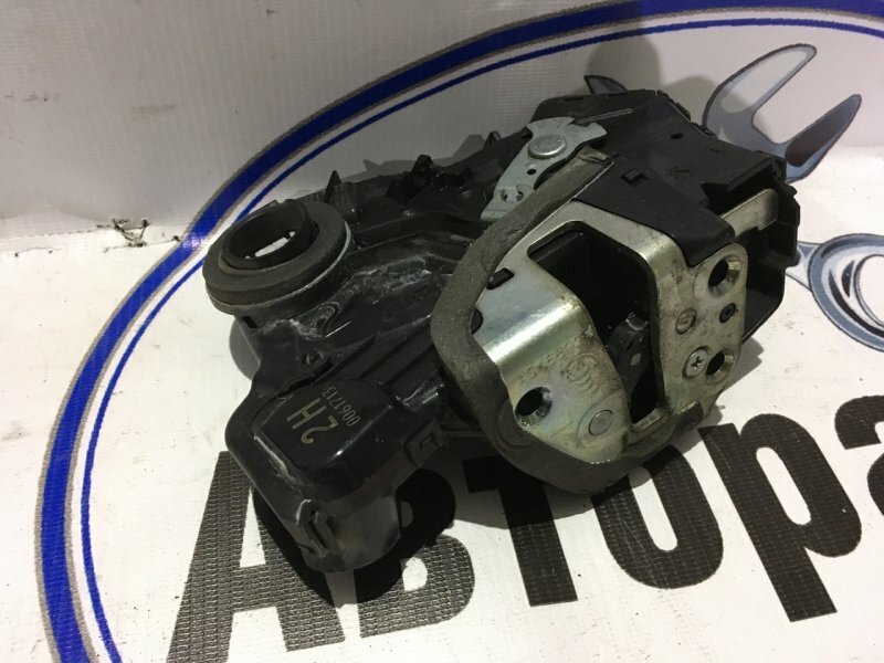 Б/У замок двери Toyota Corolla Axio 2010 NZE141 1NZFE Перед. Лев. 2873 TOYOTA арт. 69040-12550