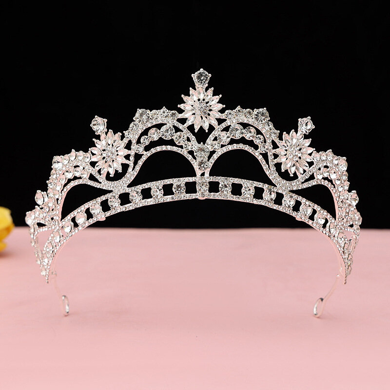 Свадебная корона, горный хрусталь и жемчуг, серебристая