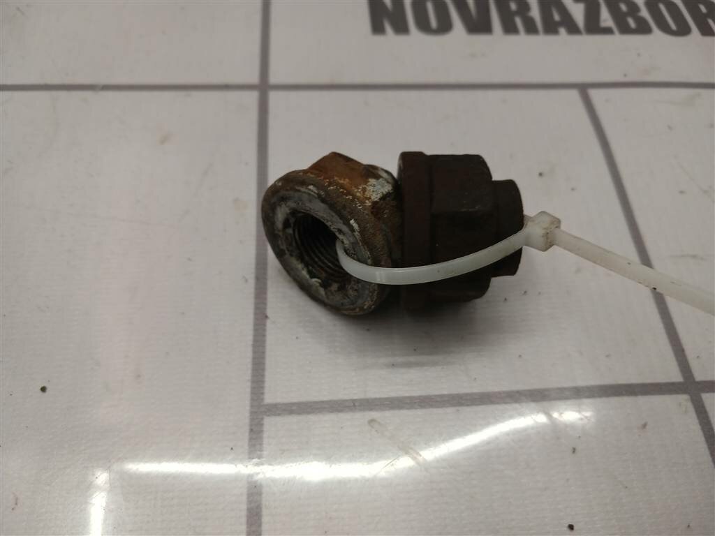 Гайка ступицы Renault Logan 2005-2014