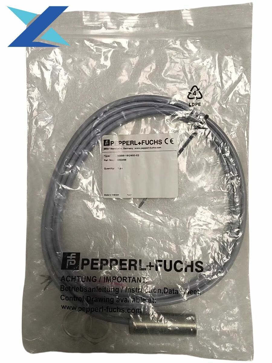 Новый оригинал Датчик приближения PEPPERL+FUCHS NBB8-18GM50-E2
