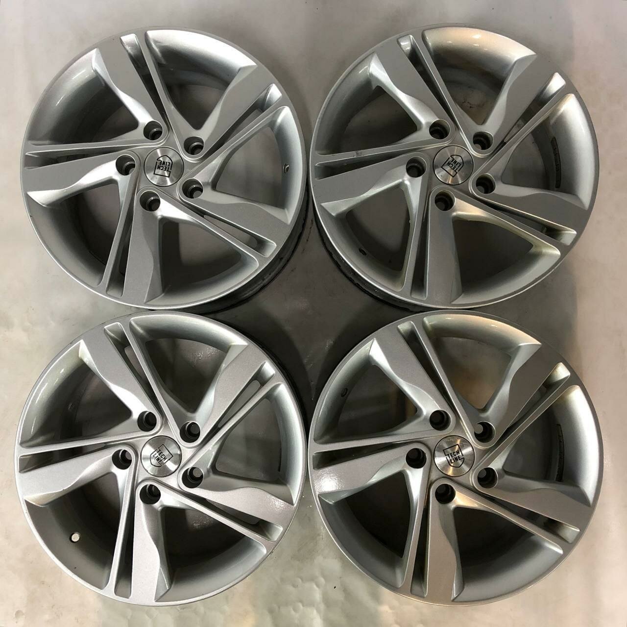 Колесные диски TechLine 16x6.5 PCD 5x114.3 D66.1 ET50 (Реплика)