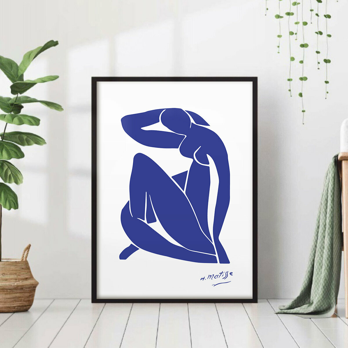 Постер "Голубая женщина Матисс" 40x50 в черной рамке на стену для интерьера