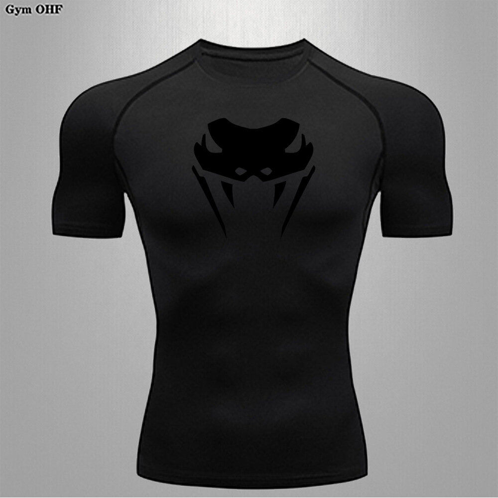 Костюм спортивный