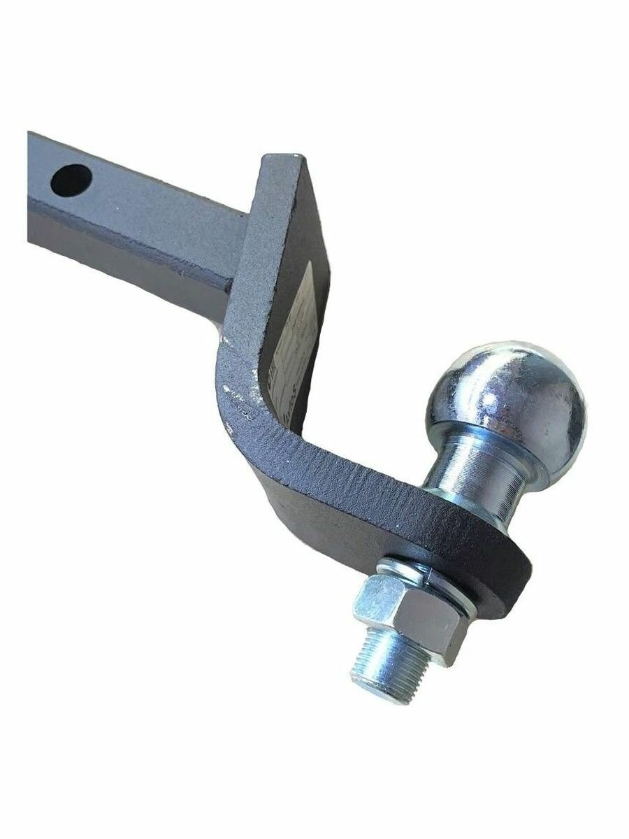 Вставка американский квадрат 32x32 мм. для фаркопа квадроцикла/автомобиля Avtos