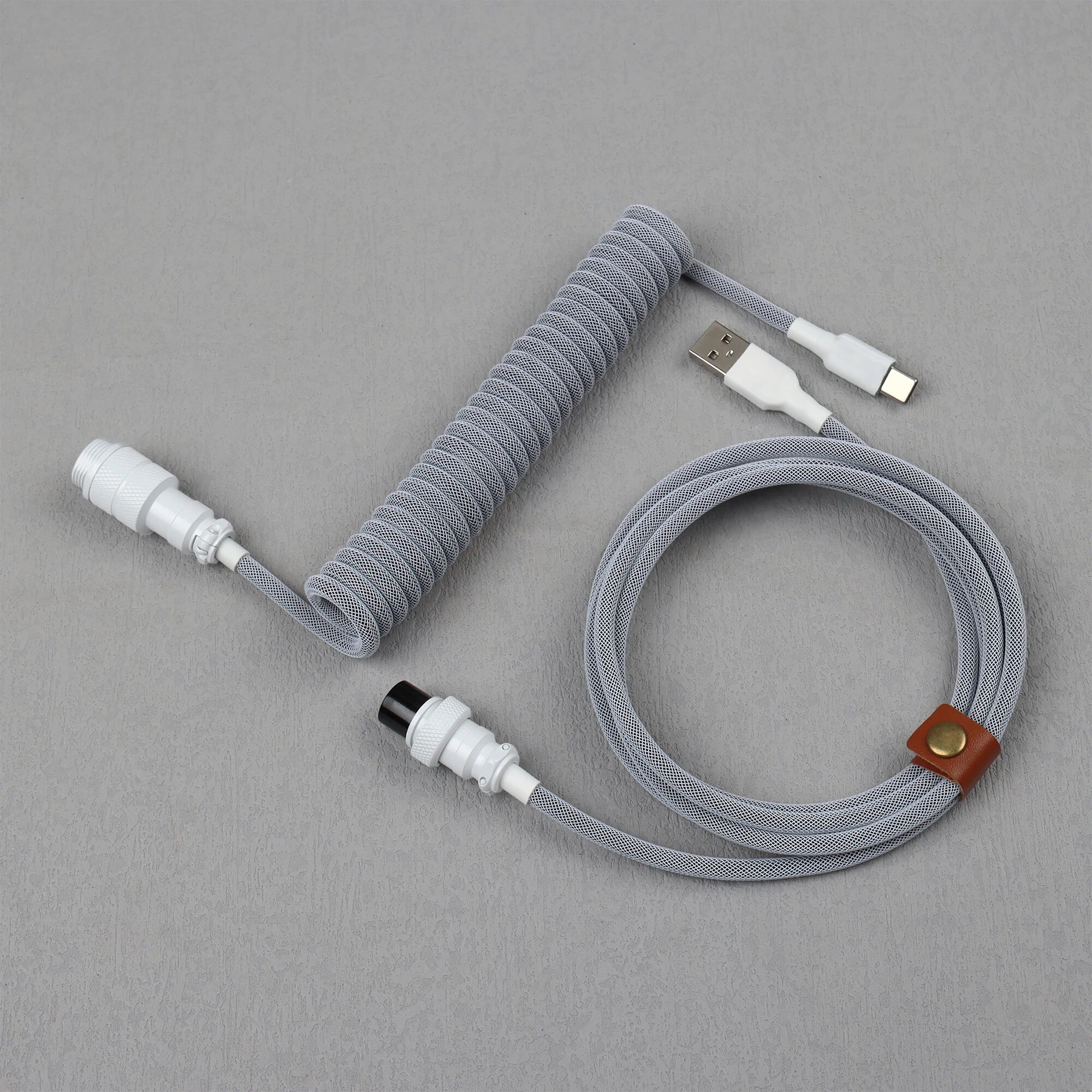 Спиральный USB-C кабель для клавы, Black White White