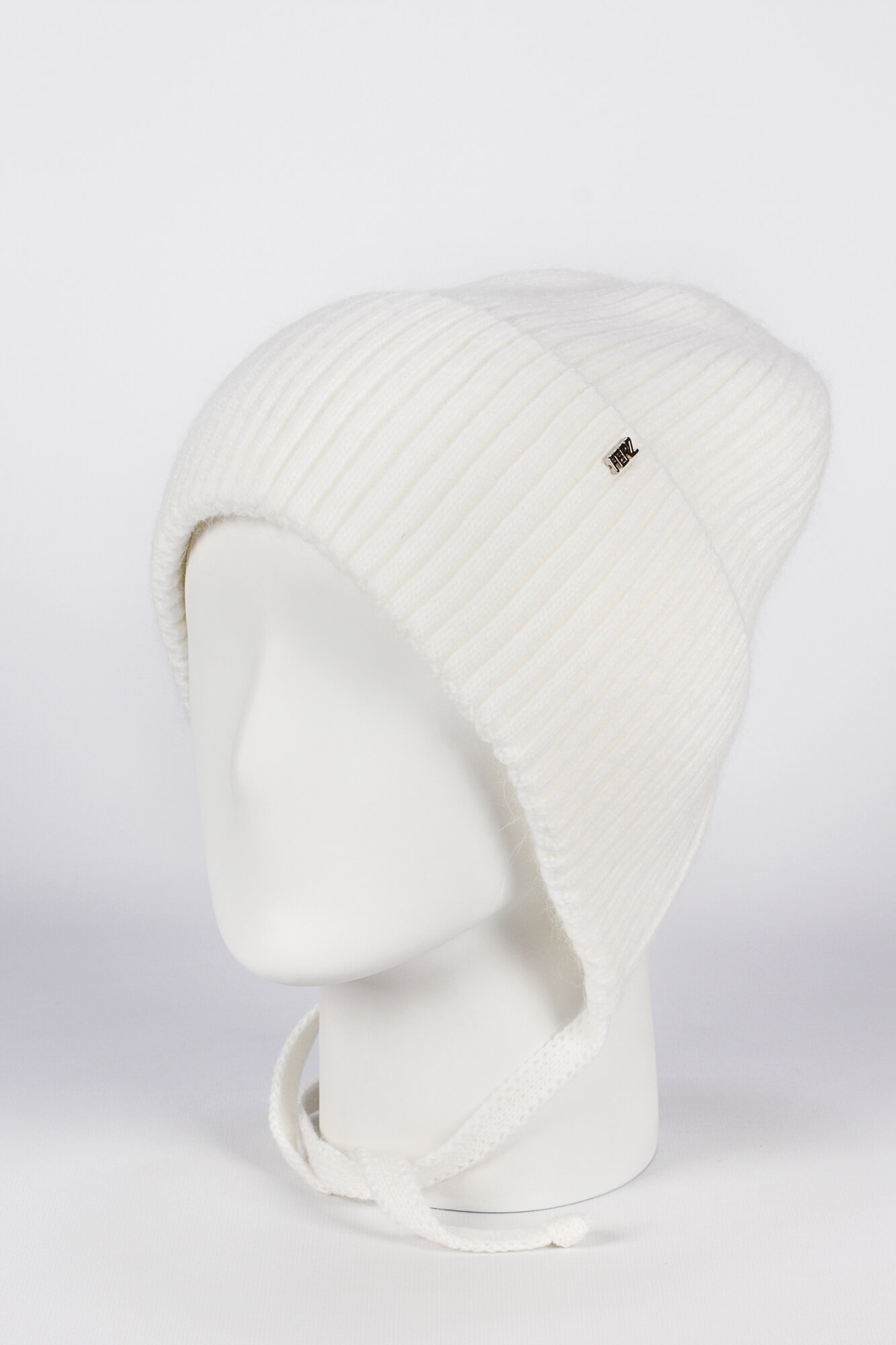 Шапка для женщин