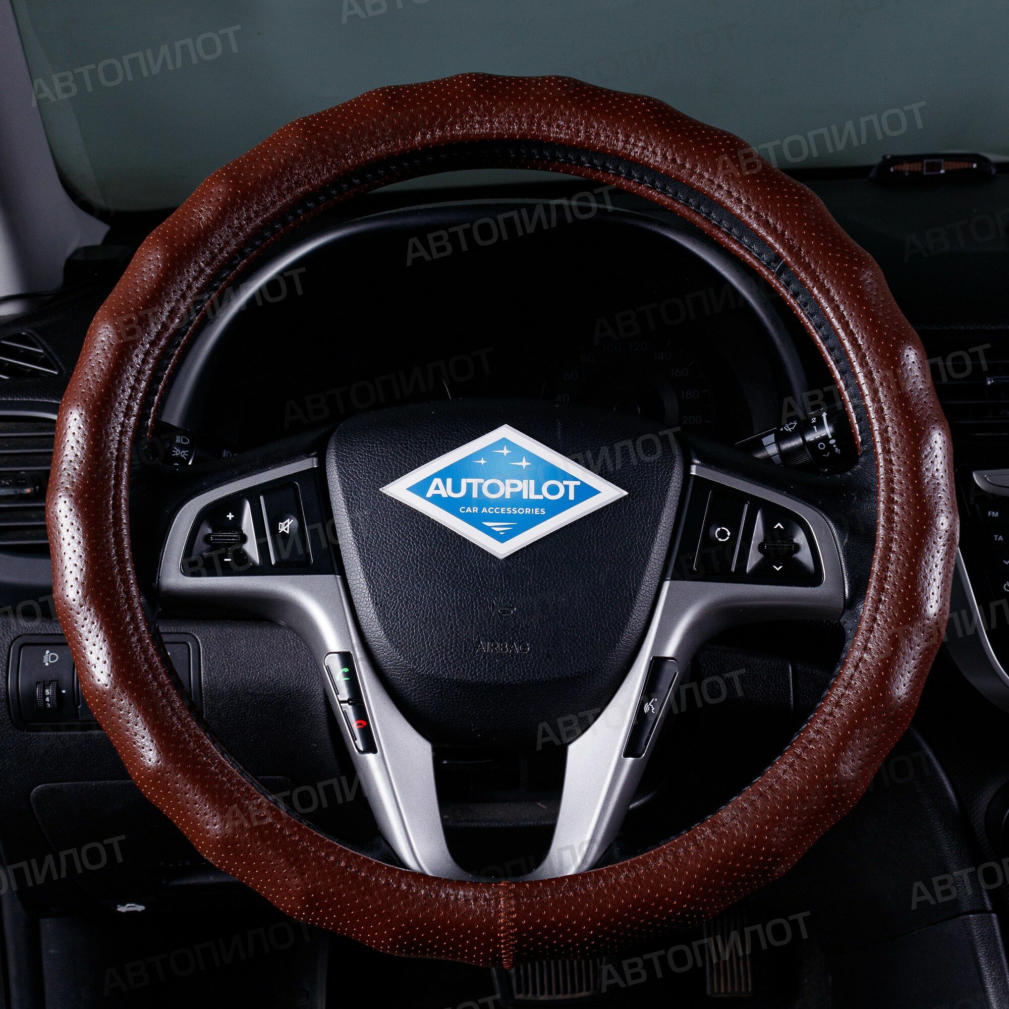 Оплетка на руль Renault / Рено Arkana , Duster , Kaptur , Logan , Megane и др, Коричневый, Чехол на руль 37 - 39 см