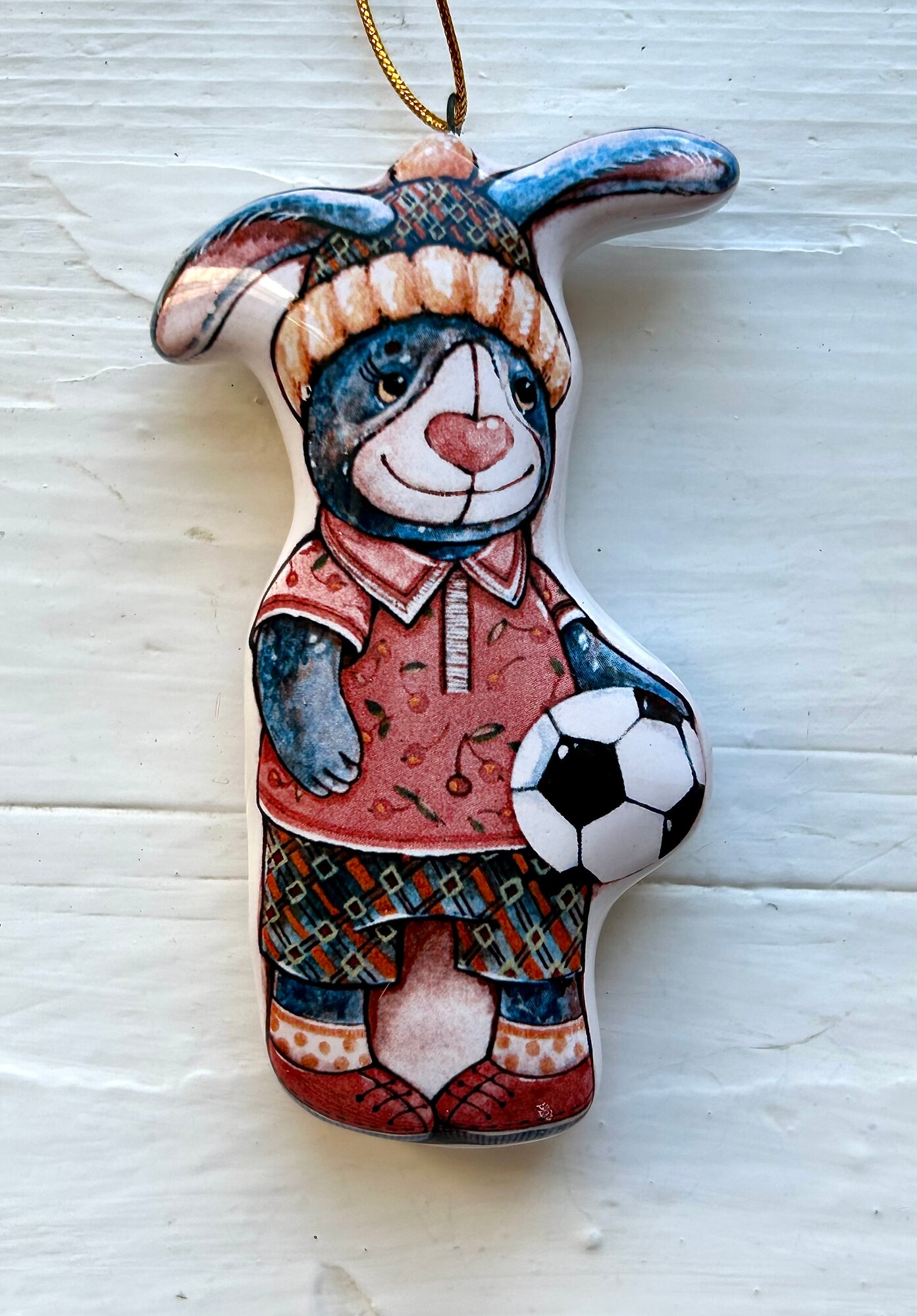 Елочная игрушка Плюшевый заяц. Майолика. Керамика. Размер 8,5х5,5 см.