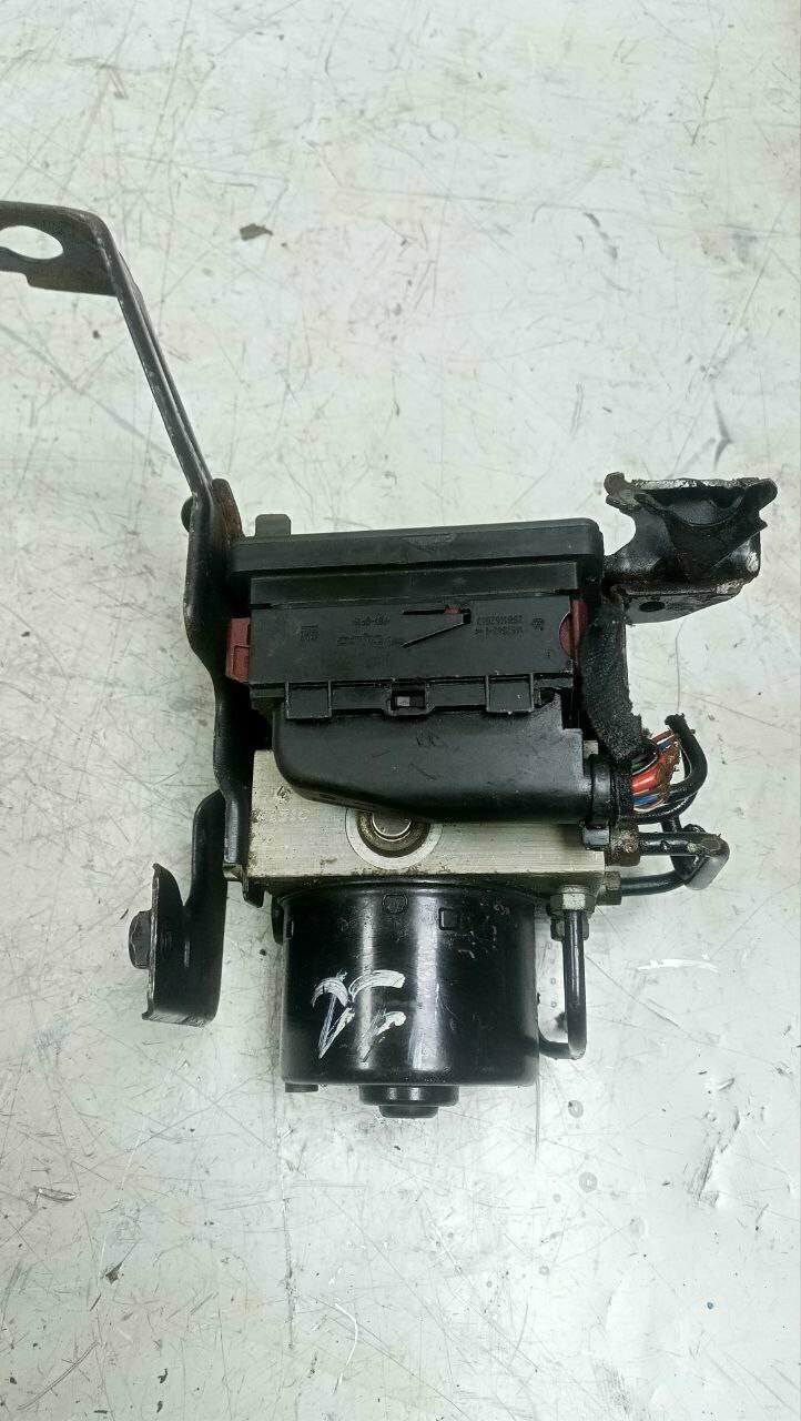 Блок ABS Opel Astra H (2004 - 2007) 13157577