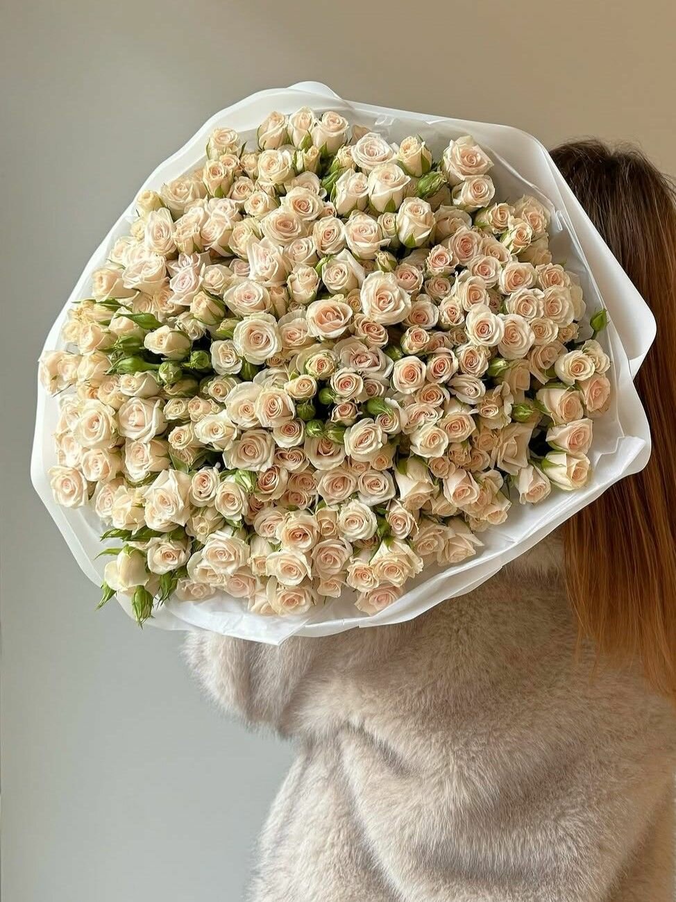 Букет из 51 кустовой розы