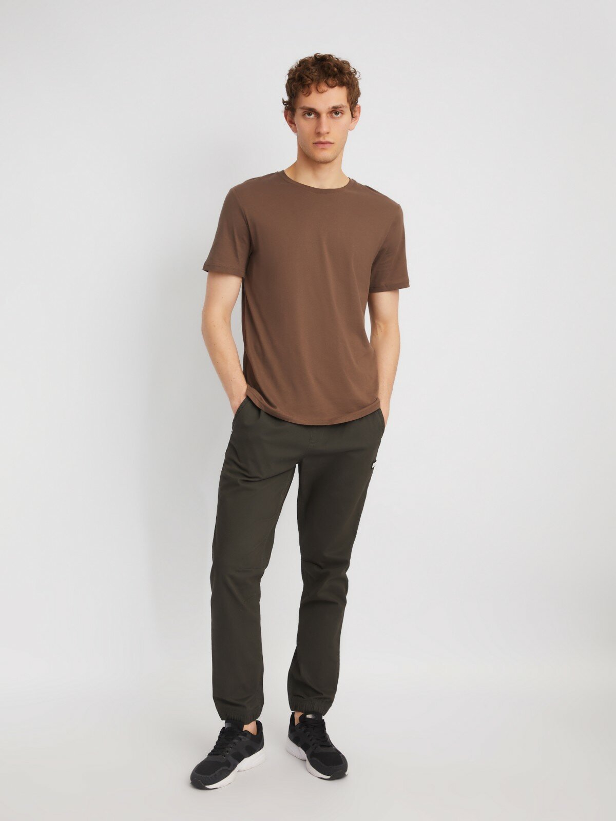 Брюки джоггеры