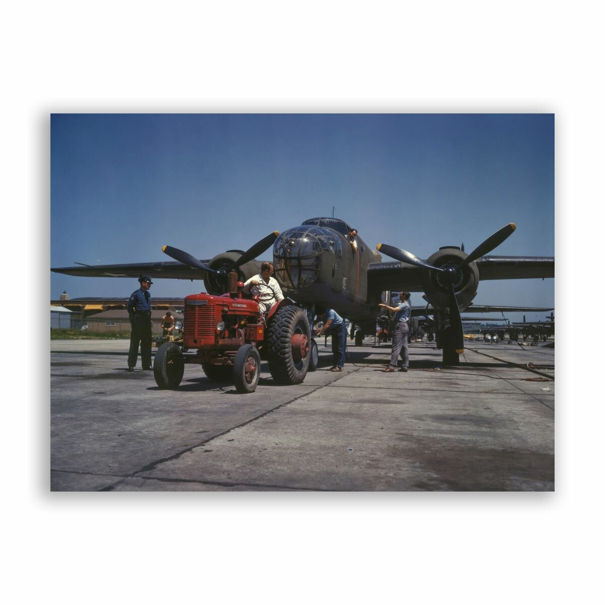 Постер, плакат на бумаге / Американские военные 40-х годов / Размер 80 x 106 см