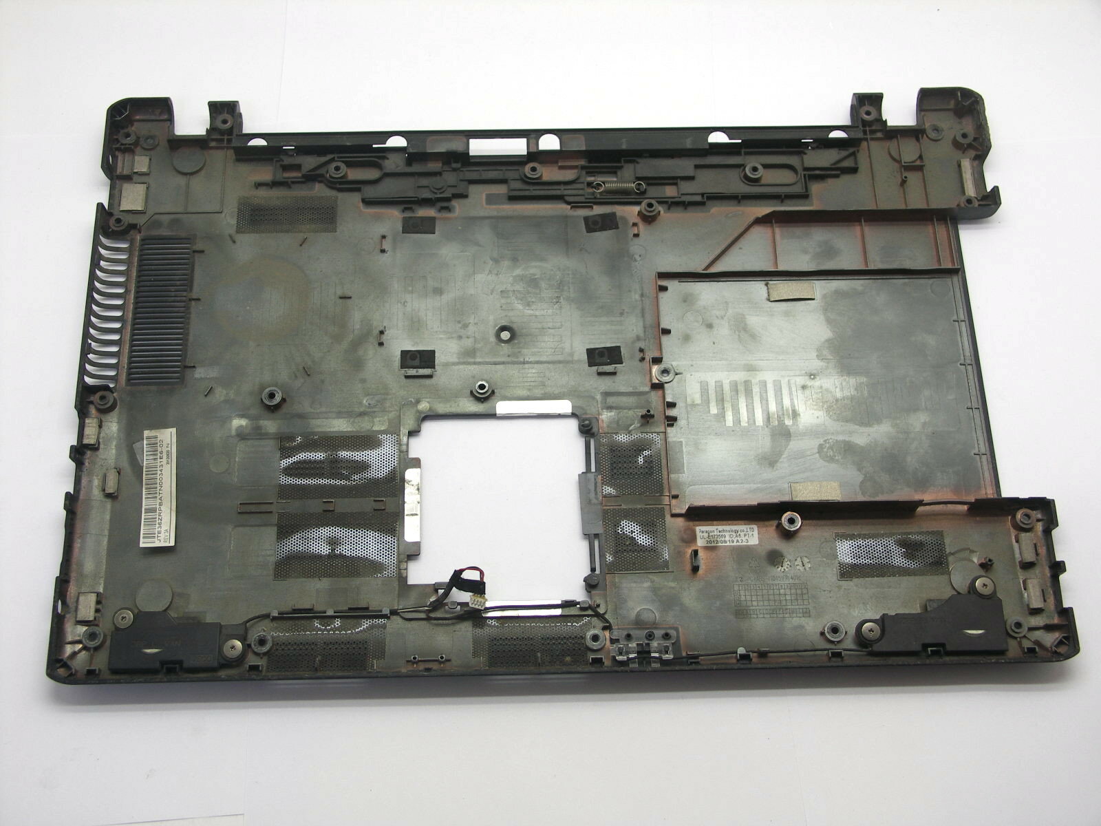 Поддон для ноутбука Acer V5-551G