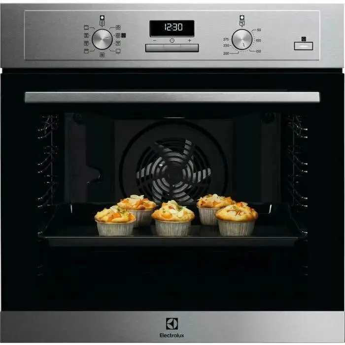 Духовой шкаф электрический Electrolux EOD3H70X RU, серебристый