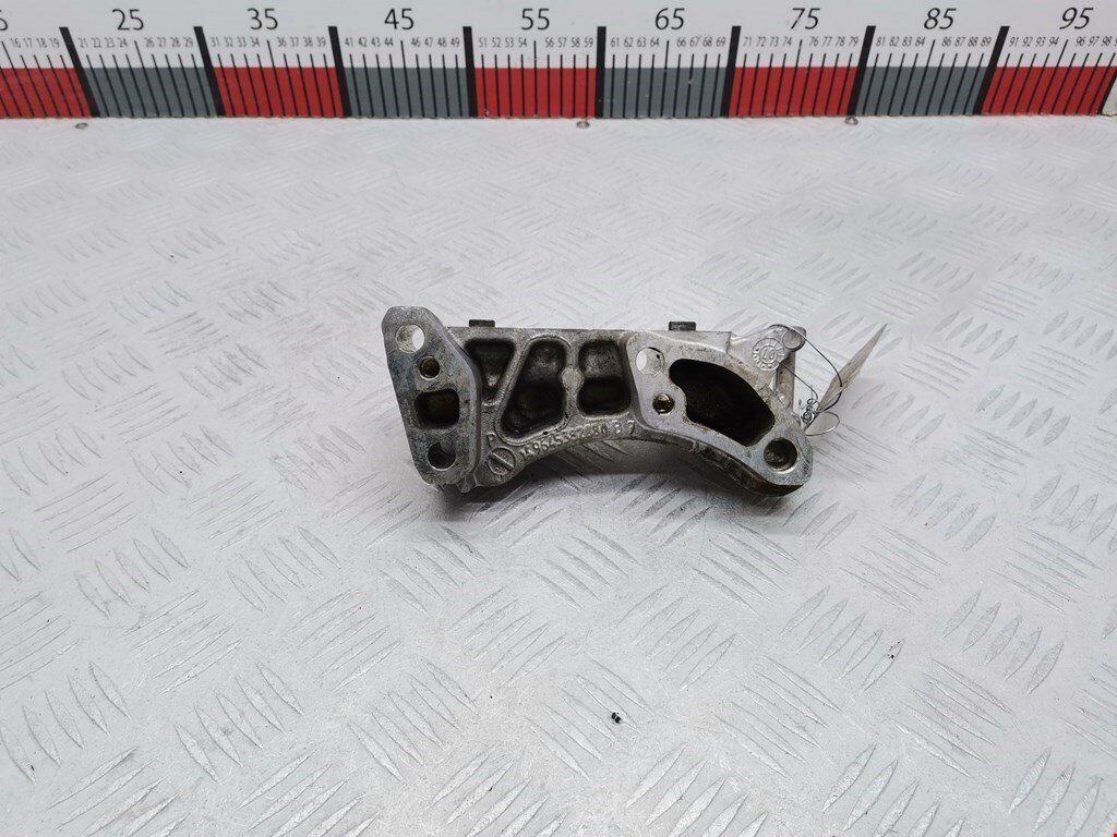 Кронштейн (крепление лапа) двигателя Peugeot Partner 1 9645382880 арт. 1999312
