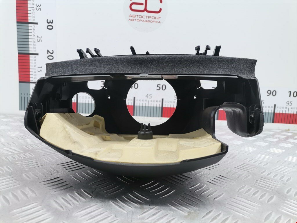 Кожух рулевой колонки Opel Astra H 13236662 арт. 1931982