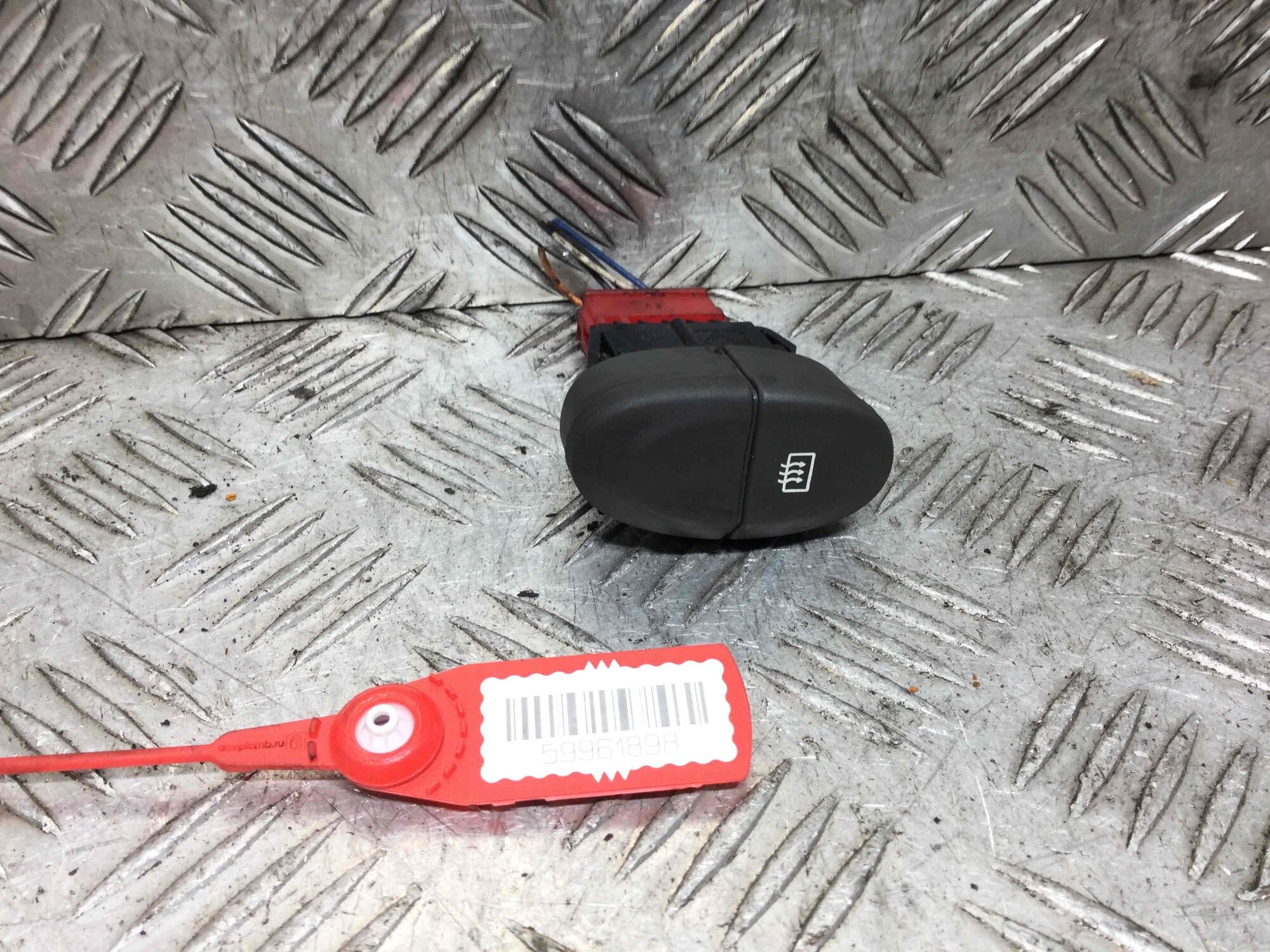 Б/У Кнопка подогрева заднего стекла Renault Scenic 1 поколение [рестайлинг] (1999-2003) 2000 г.