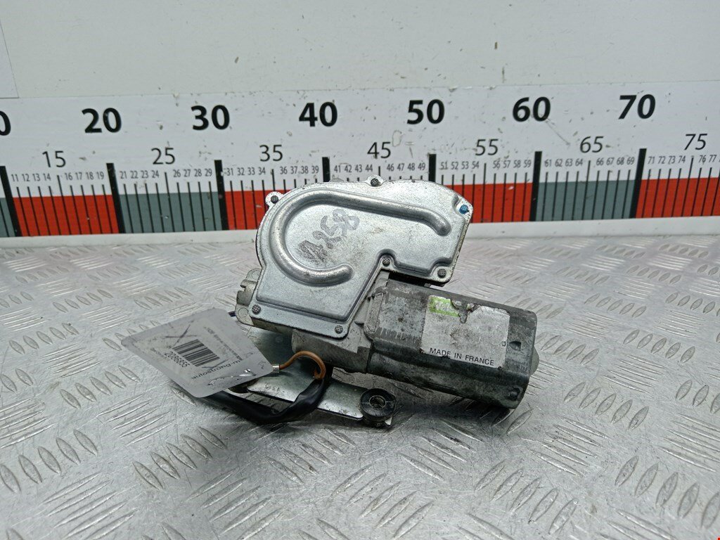 Моторчик стеклоочистителя задний Opel Omega B 90457807 арт. 2086855