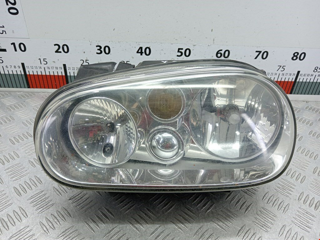 Фара левая Volkswagen Golf 4 1J1941017B арт. 2013586
