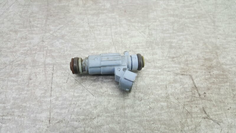 Форсунка инжекторная электрическая Hyundai Solaris 3531026600