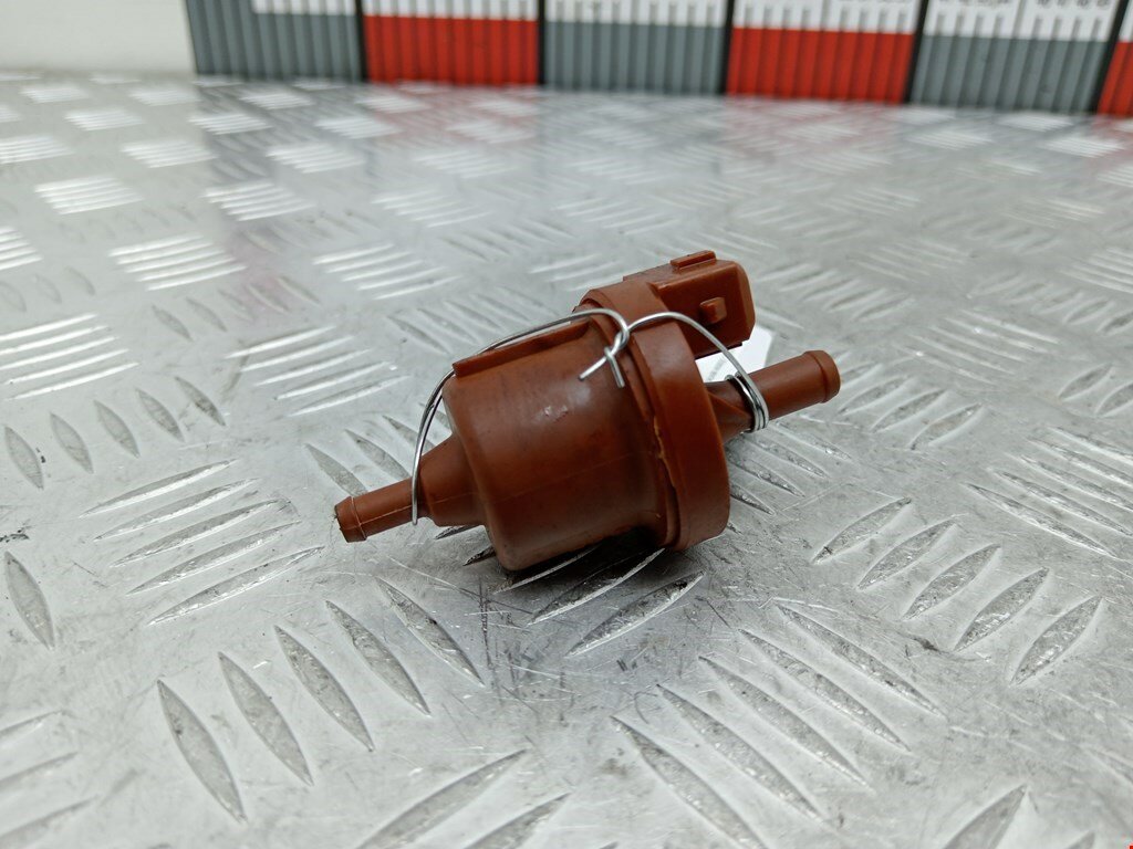 Клапан вентиляции топливного бака Citroen C5 1 16287G арт. 1781712