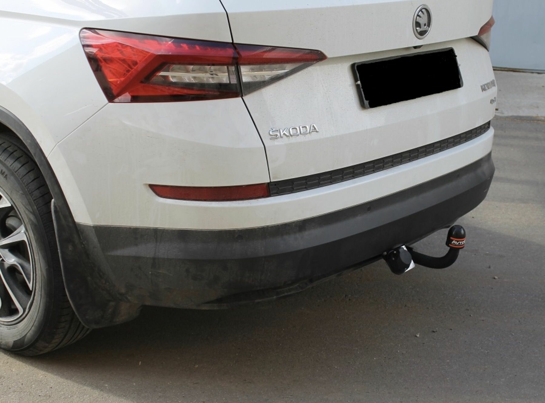 Фаркоп на SKODA Kodiaq 2017- (без электрики, паспорт/сертификат в комплекте) Автос. SK 12