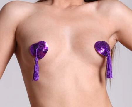 Наклейки на грудь (пэстисы) фиолетовые "Сердечко с кисточкой" пайетки