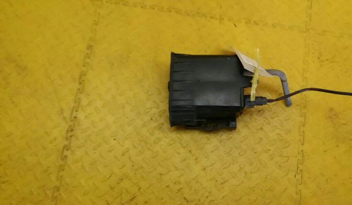 Абсорбер (фильтр угольный) Focus I Ford 95BB9D655AB