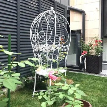 Садовый стул