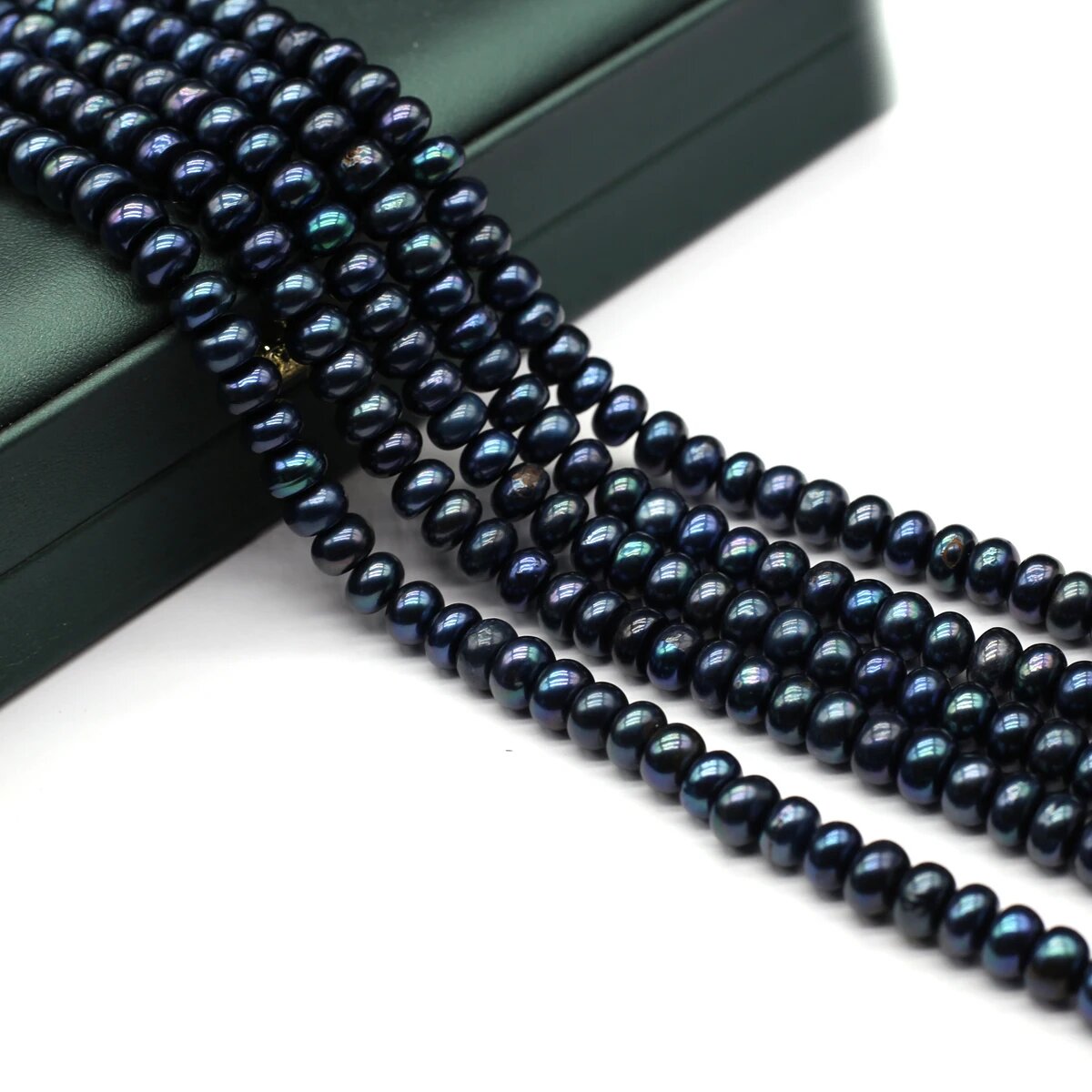 Черные жемчужные бусины формы хлеба 7-8 мм