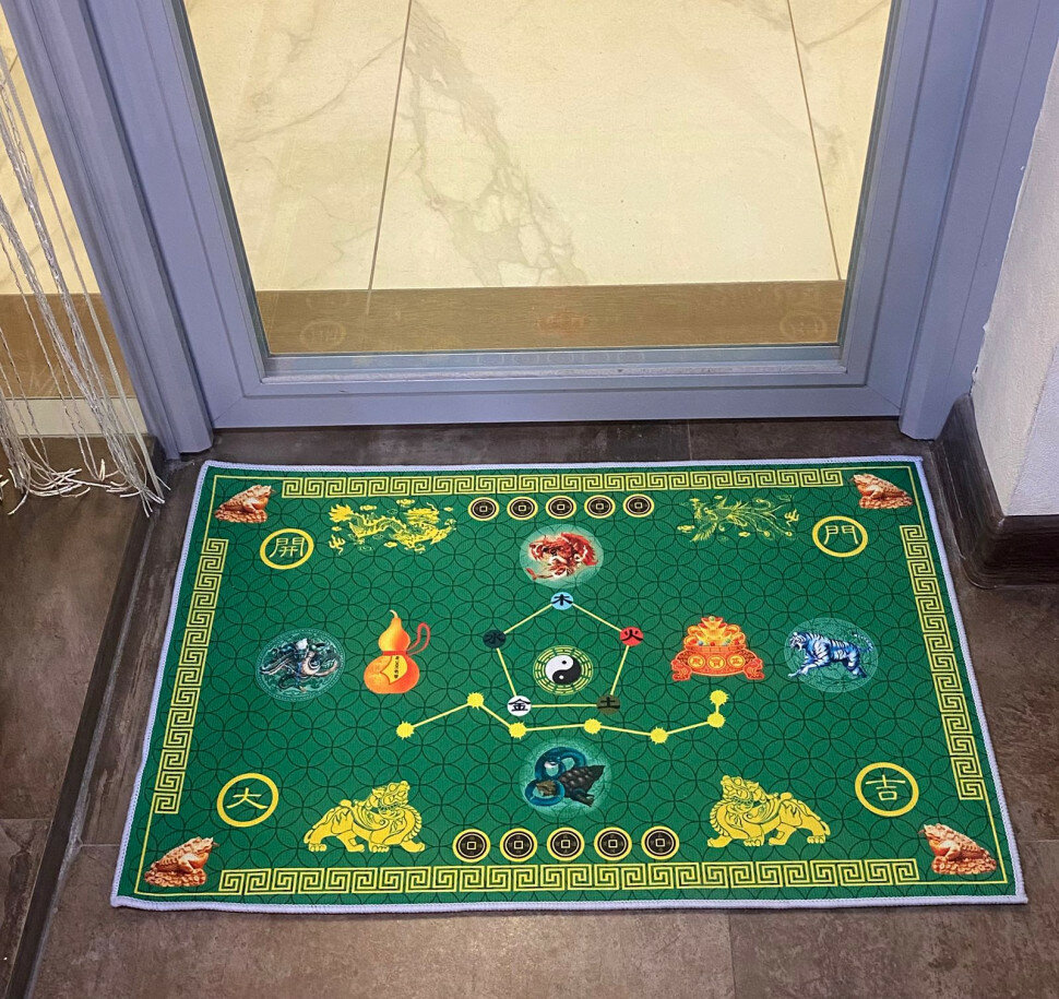 Ковер фен шуй придверный для процветания и активации денежной энергии в доме, квартире, офисе (светло-зелёный)
