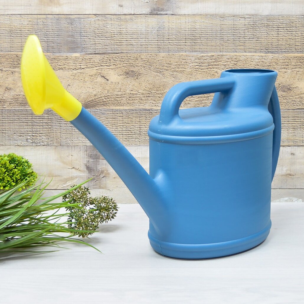 Лейка 7л пластиковая с рассеивателем, широкий носик, эргономичные ручки