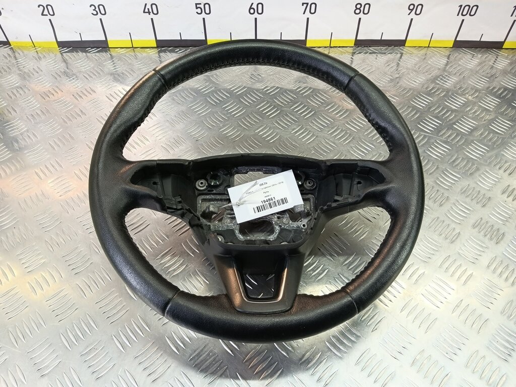 Руль Б/У для FORD Focus III рестайлинг (2014—2019) 1900913