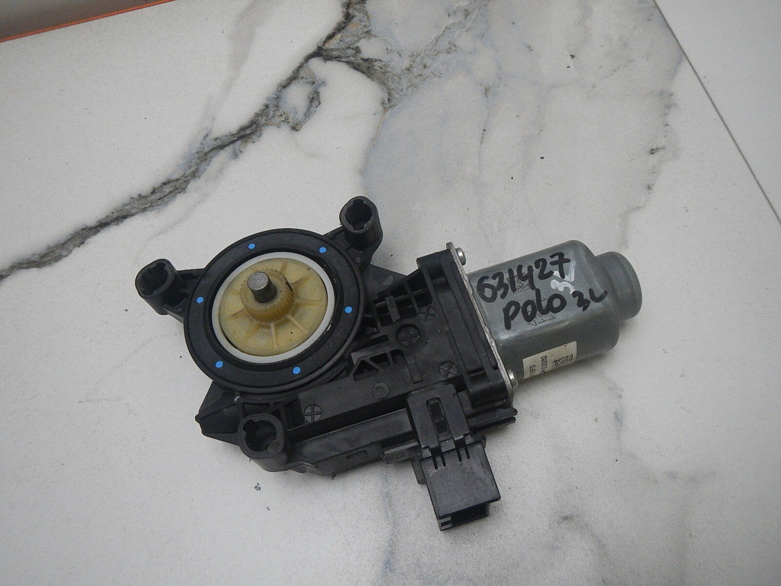 Б/У Моторчик стеклоподъемника, Volkswagen (Фольксваген)-POLO (SED RUS) (11-) VOLKSWAGEN POLO (Sed RUS) (11-) задний левый...