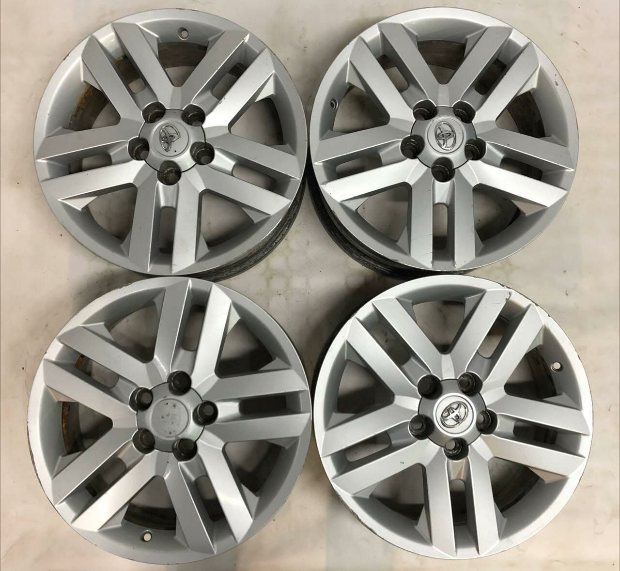 Колесные диски Toyota 17x7 PCD 5x114.3 D60.1 ET45 (оригинал)
