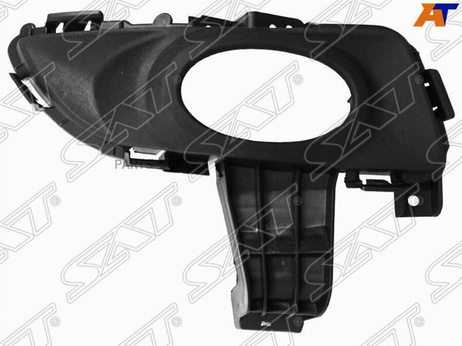 Оправа ПТФ Mazda 3 03-06 / Axela 03-06 (Справа) SAT ST-MZV7-219-1 | цена за 1 шт