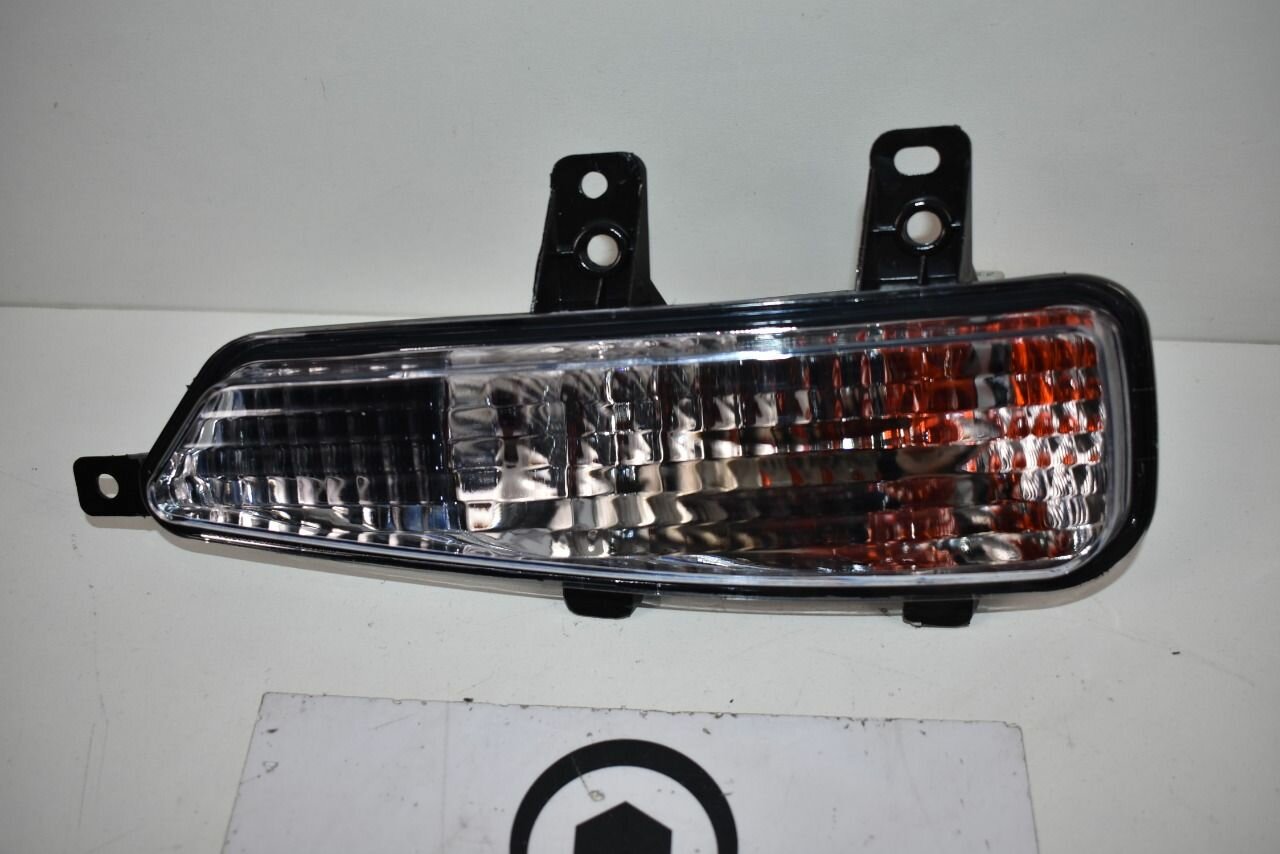 Указатель поворота передний правый (в бампер) на LIFAN X60 / S4111200