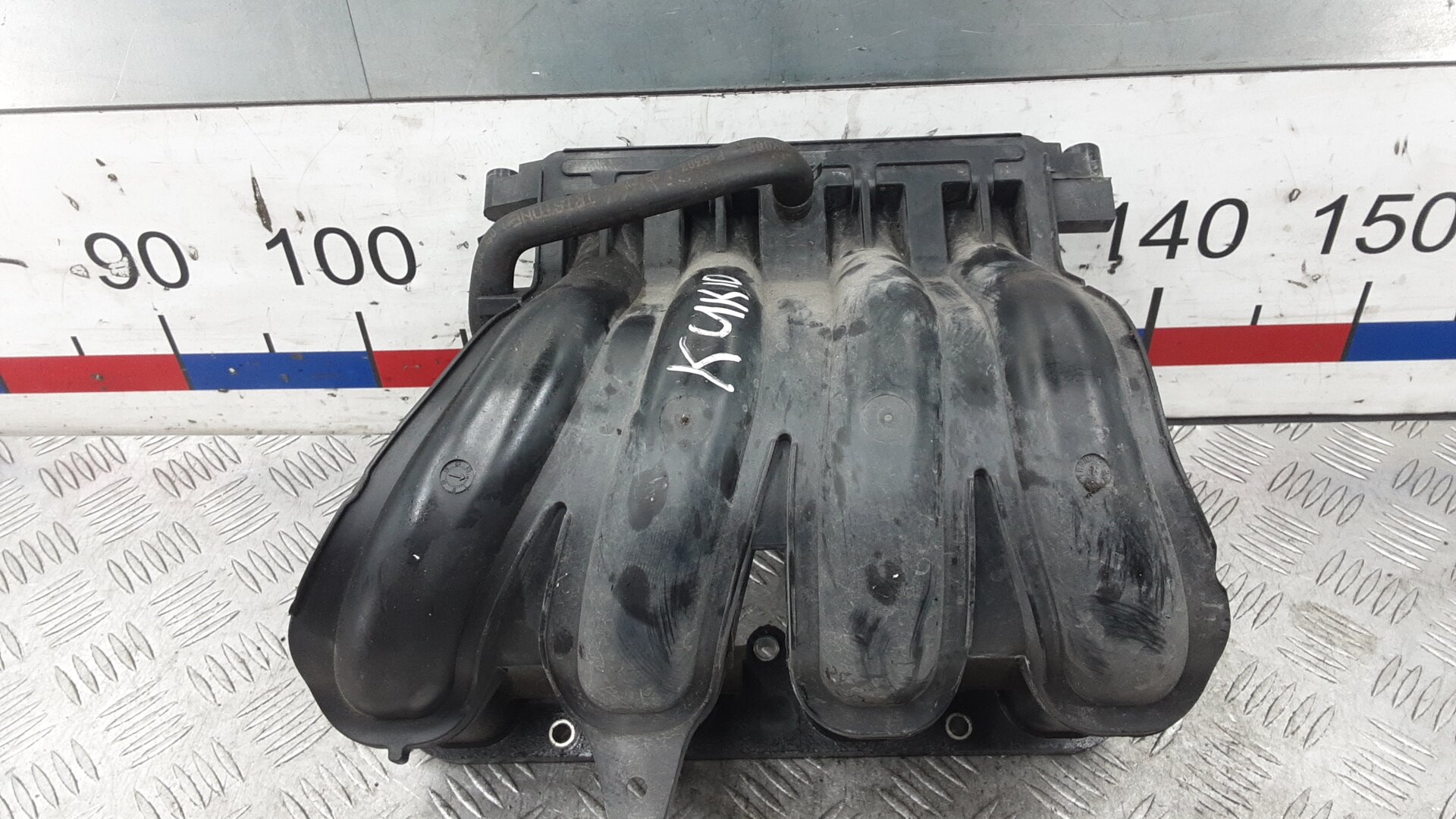 Впускной коллектор бензиновый NISSAN NOTE E11