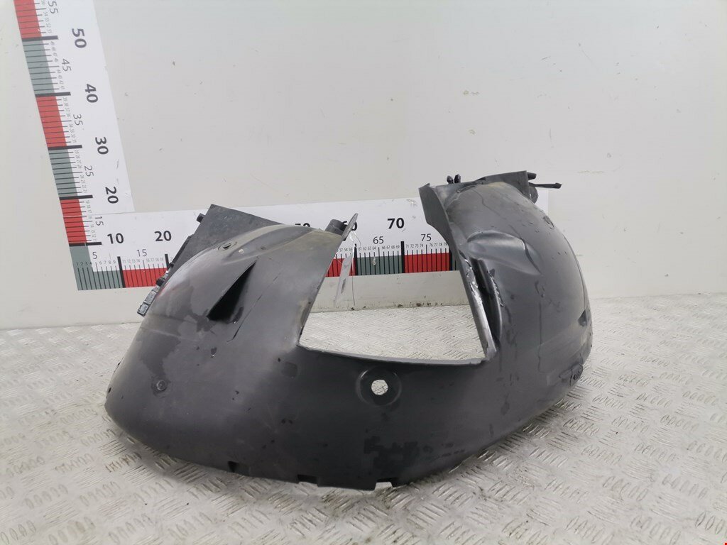 Подкрылок (защита крыла) передний правый Renault Sandero 1 8200735437 арт. 2085237