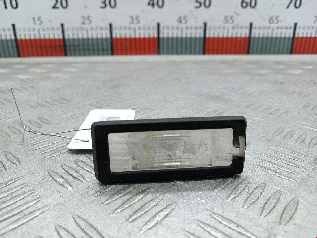 Подсветка номера Renault Laguna 2 8200013577 арт. 2094008