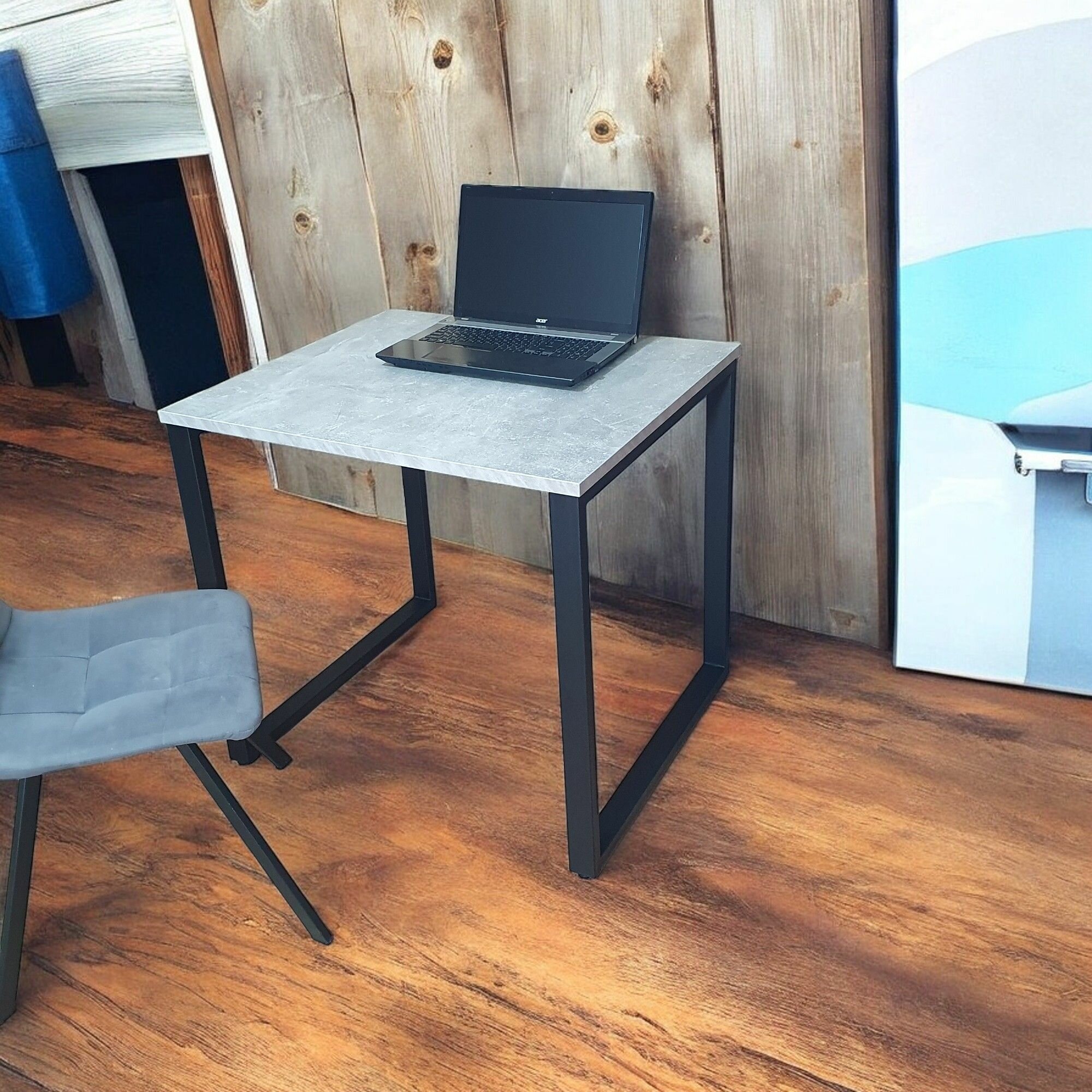 Игровой компьютерный стол/ Лофт, 80*80 см, цвет столешницы Бетон светлый, Ножки лофт черные