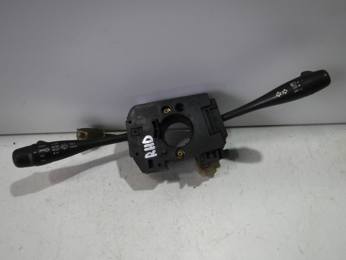 Переключатель подрулевой Nissan AD II (1999—2008)