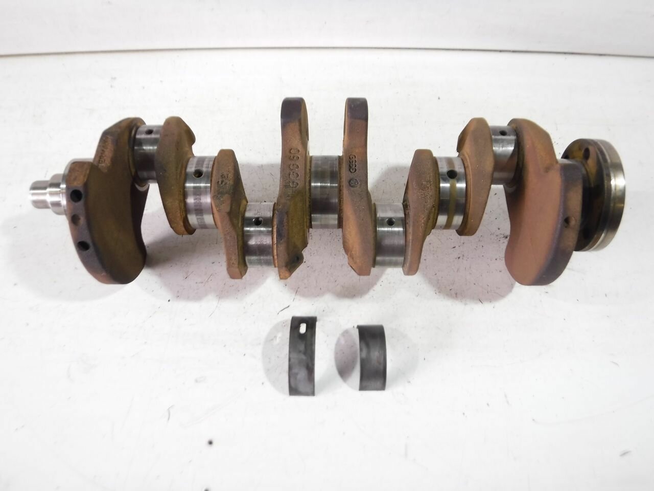 Коленвал Audi 80 B2 026105101E