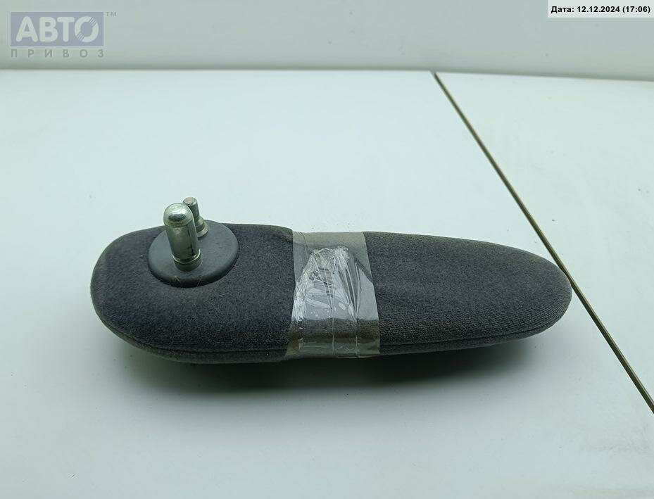 Подлокотник Peugeot 806