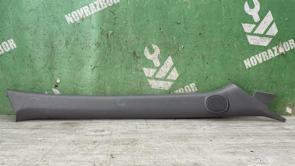 Накладка декоративная Nissan Primera P11 96-02