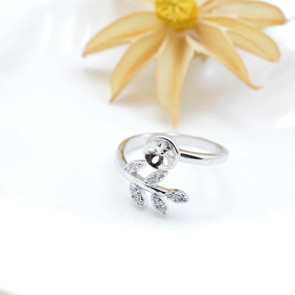 Кольцо серебряного цвета с цирконием, Ring 7
