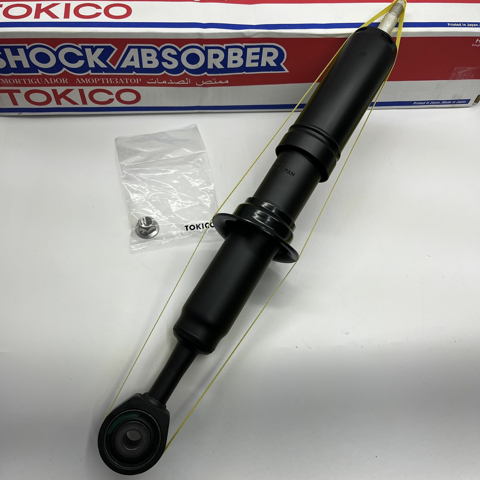 Амортизатор Tokico U4127, передний, правый, левый, для Toyota Land Cruiser J200