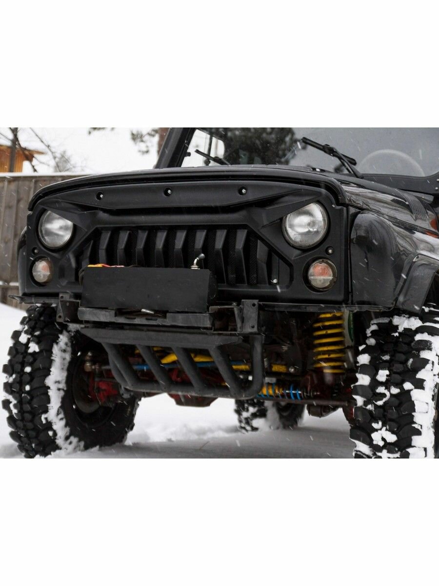 Решетка радиатора (без сетки) на УАЗ 469, Хантер Злая оригинал