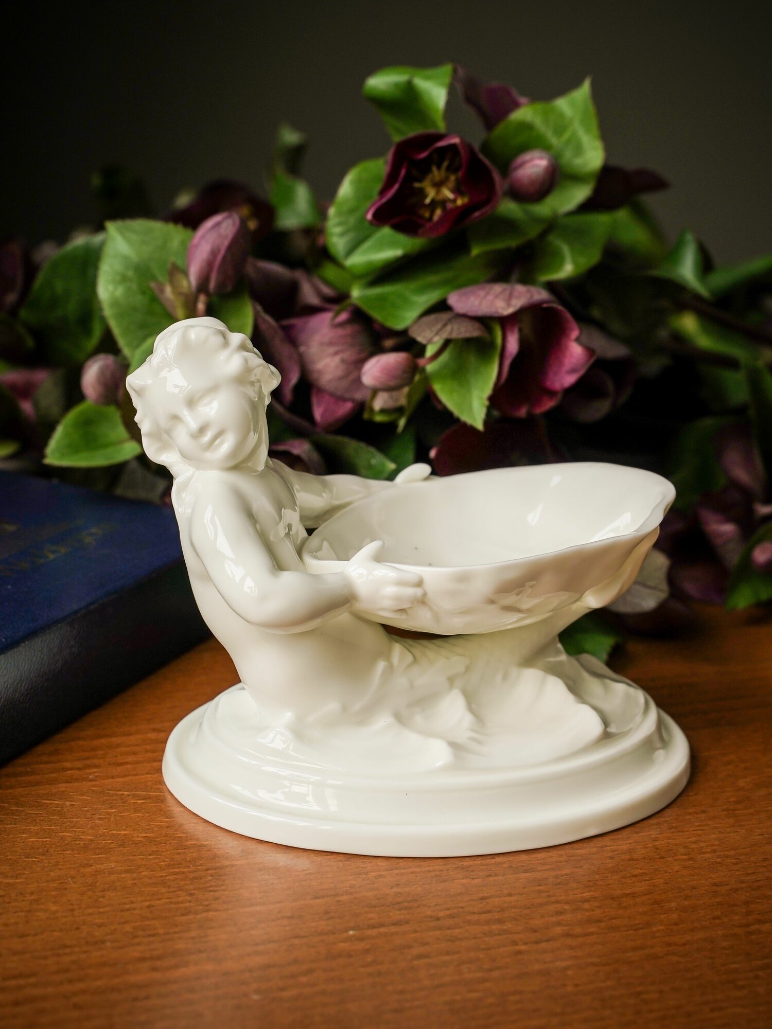 Икорница Royal Worcester "Мальчик Русал", антикварная, костяной фарфор